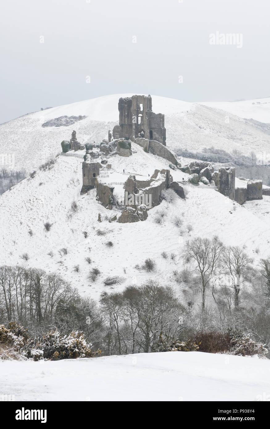 Snow castle hi-res stock photography and images - Alamy