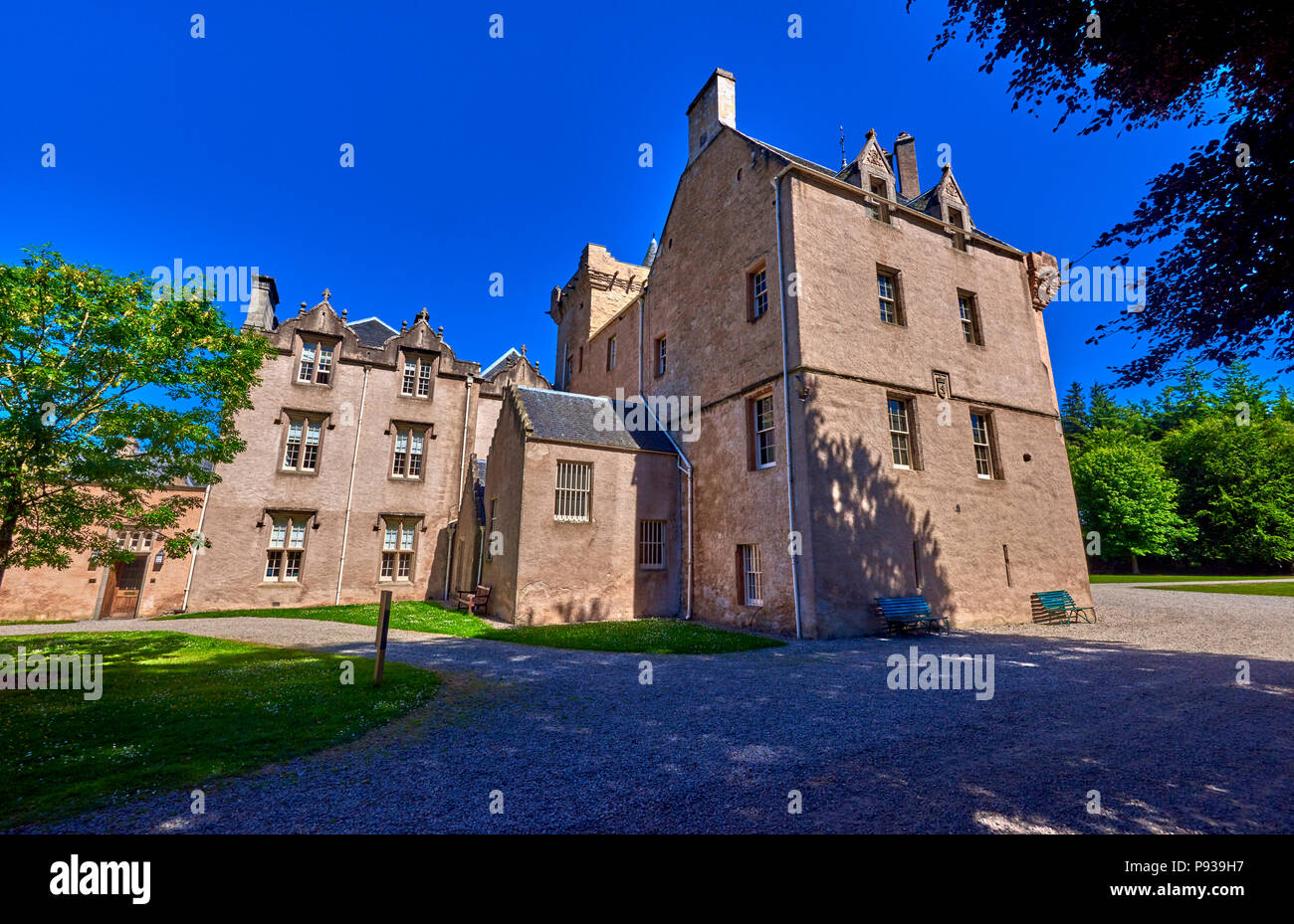 Brodie Castle (SC18 Stock Photo - Alamy