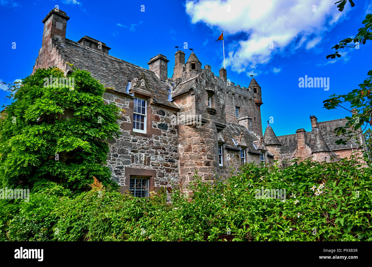 Cawdor Castle (SC18 Stock Photo - Alamy