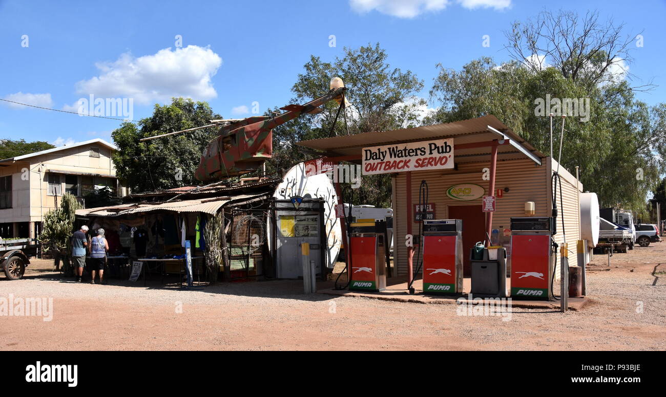 Outback shack hi-res stock photography and images - Alamy