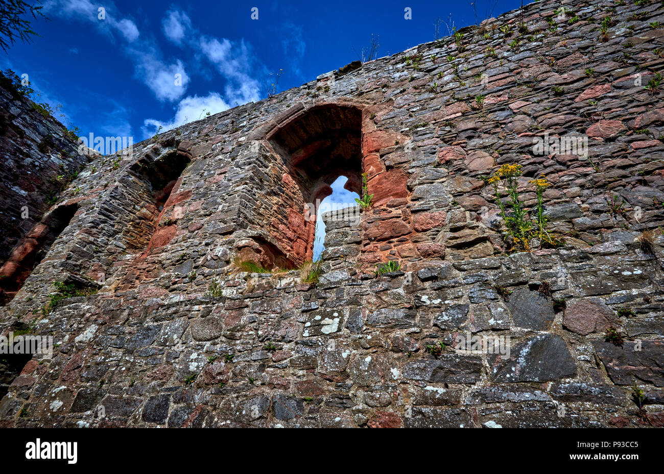 Rait Castle (SC18 Stock Photo - Alamy