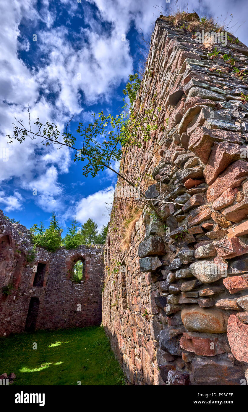 Rait Castle (SC18 Stock Photo - Alamy