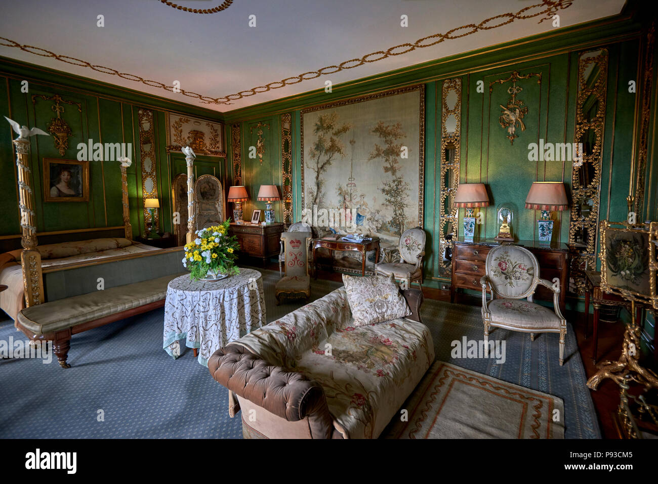Dunrobin castle interior hi-res stock photography and images - Alamy