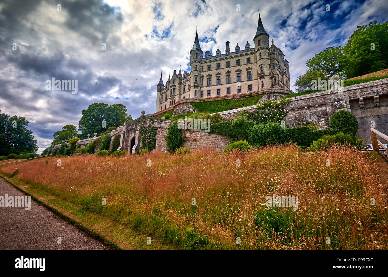 Gordon castle scotland hi-res stock photography and images - Alamy