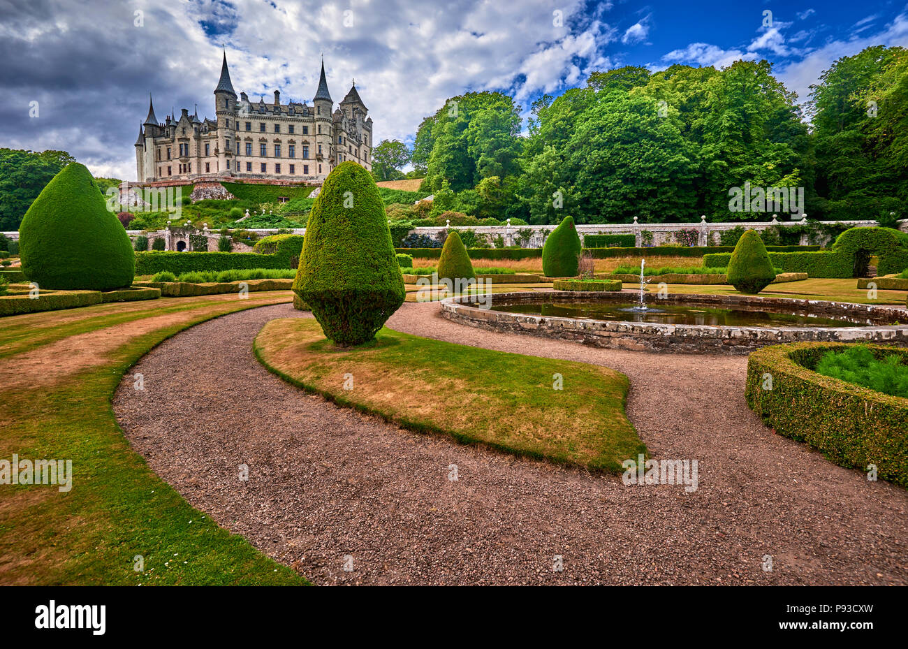 Dunrobin castle interior hi-res stock photography and images - Alamy