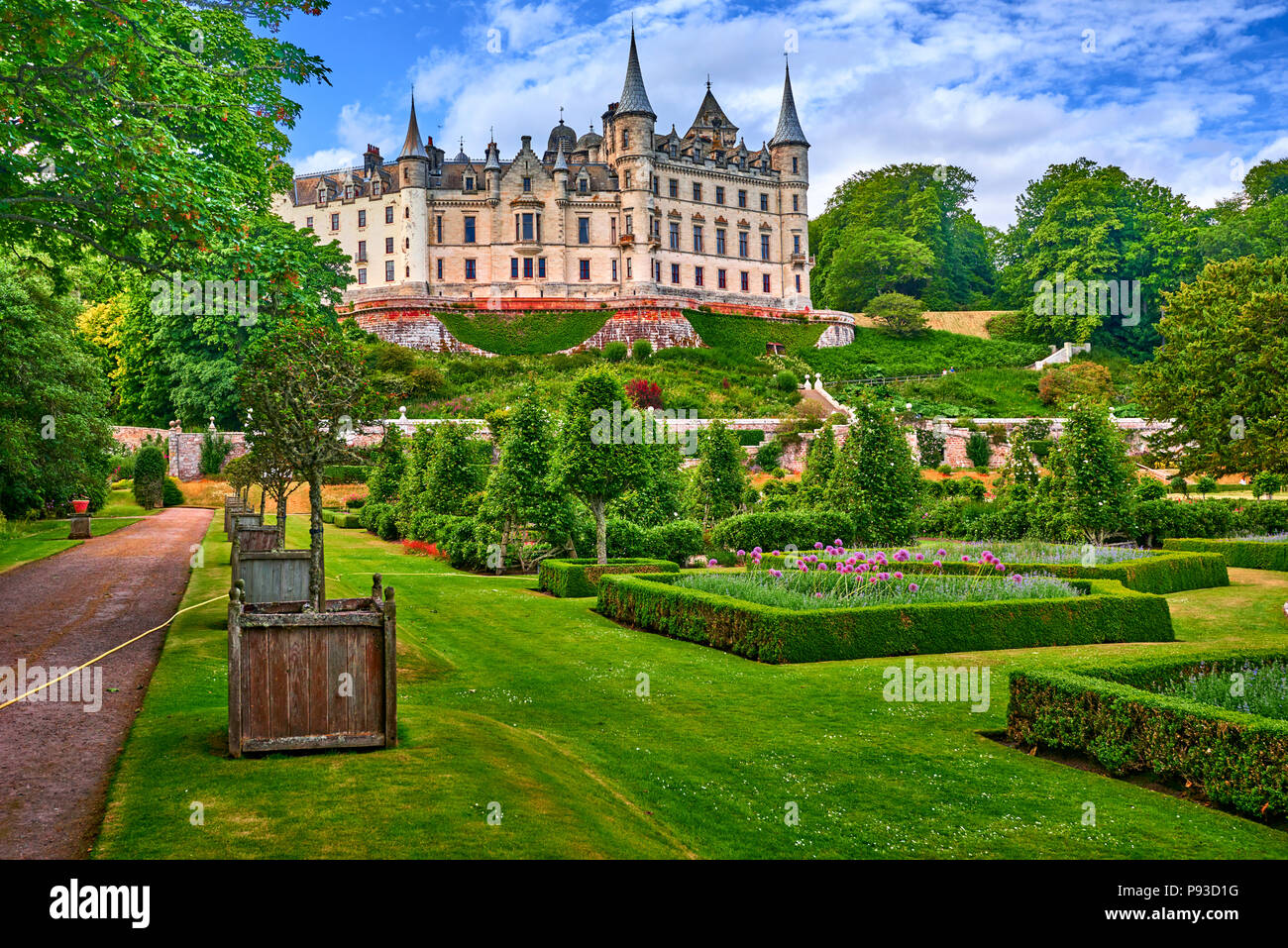 Dunrobin castle interior hi-res stock photography and images - Alamy