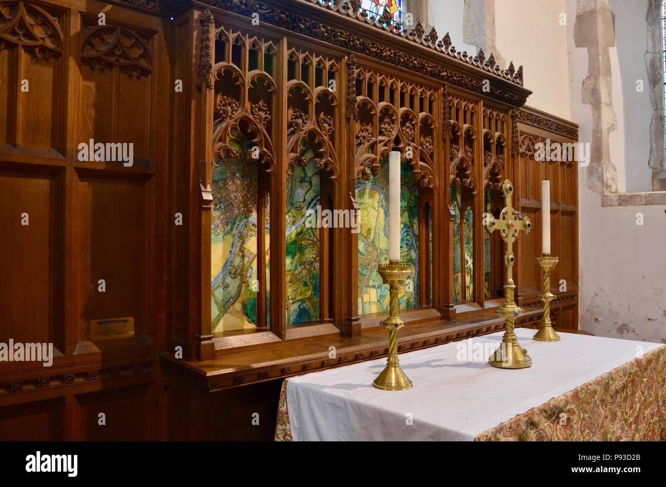 Wooden altar screen hi-res stock photography and images - Alamy