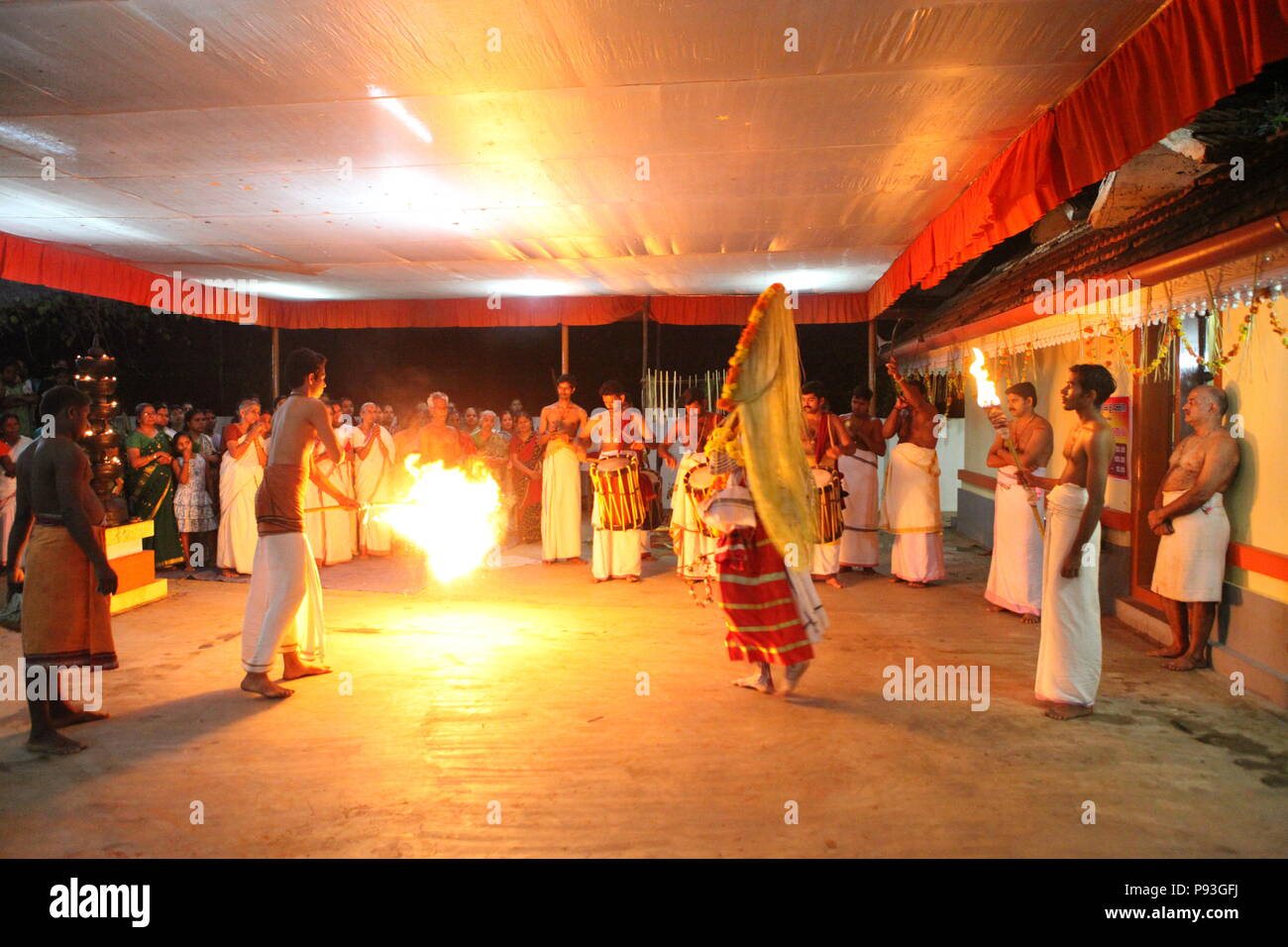 Kalamezhuthu hi-res stock photography and images - Alamy