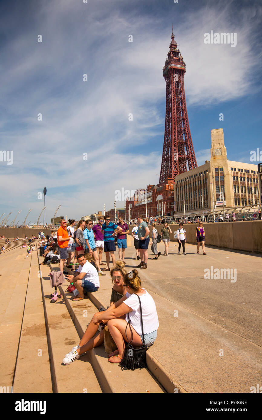 Blackpool beach promenade steps hi-res stock photography and images - Alamy