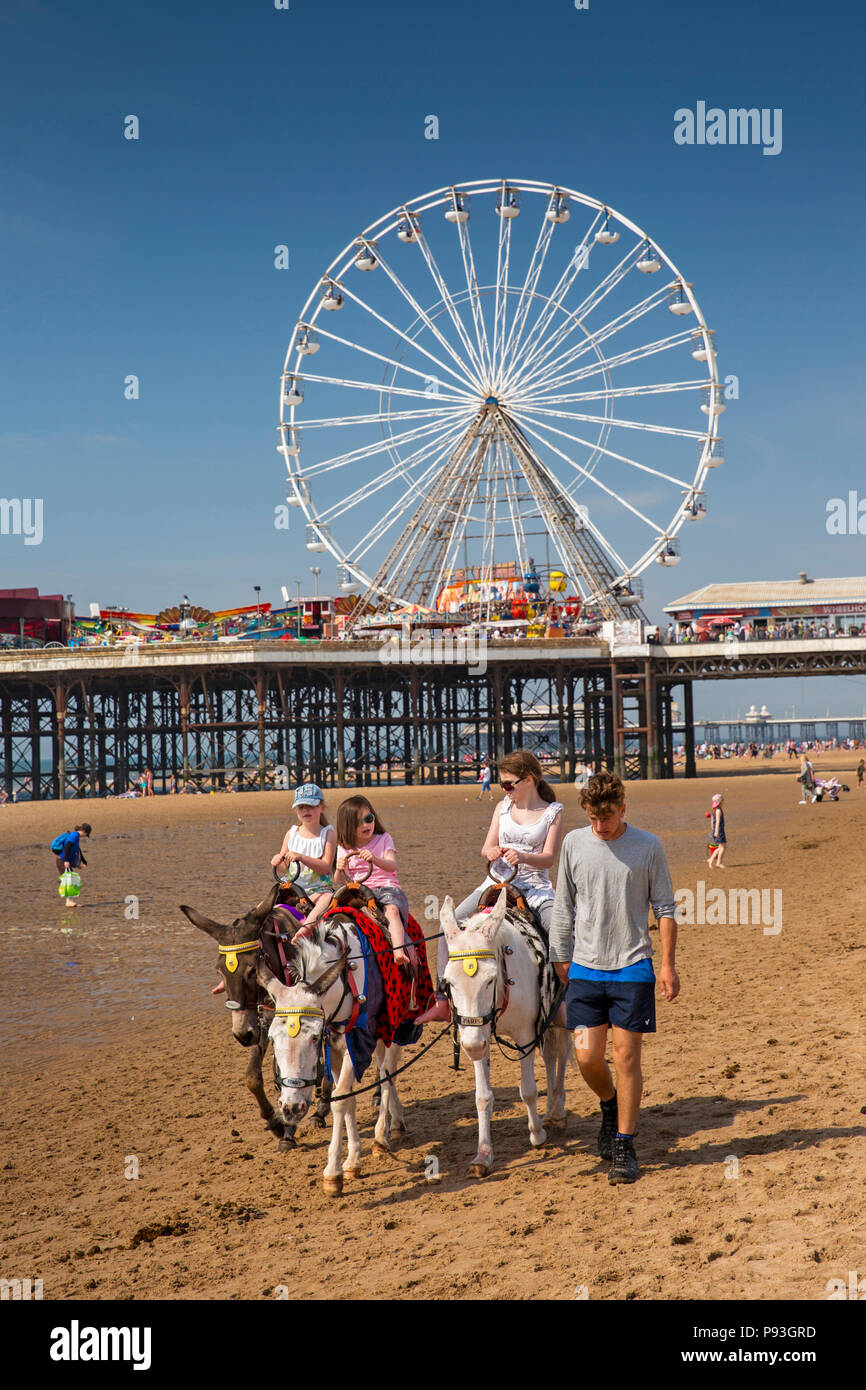 Central pier beach blackpool donkeys hi-res stock photography and ...