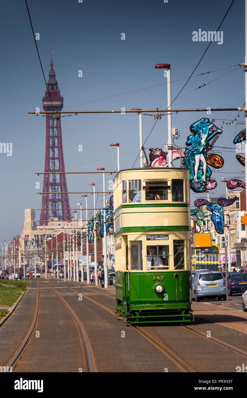 Blackpool heritage tram hi-res stock photography and images - Alamy