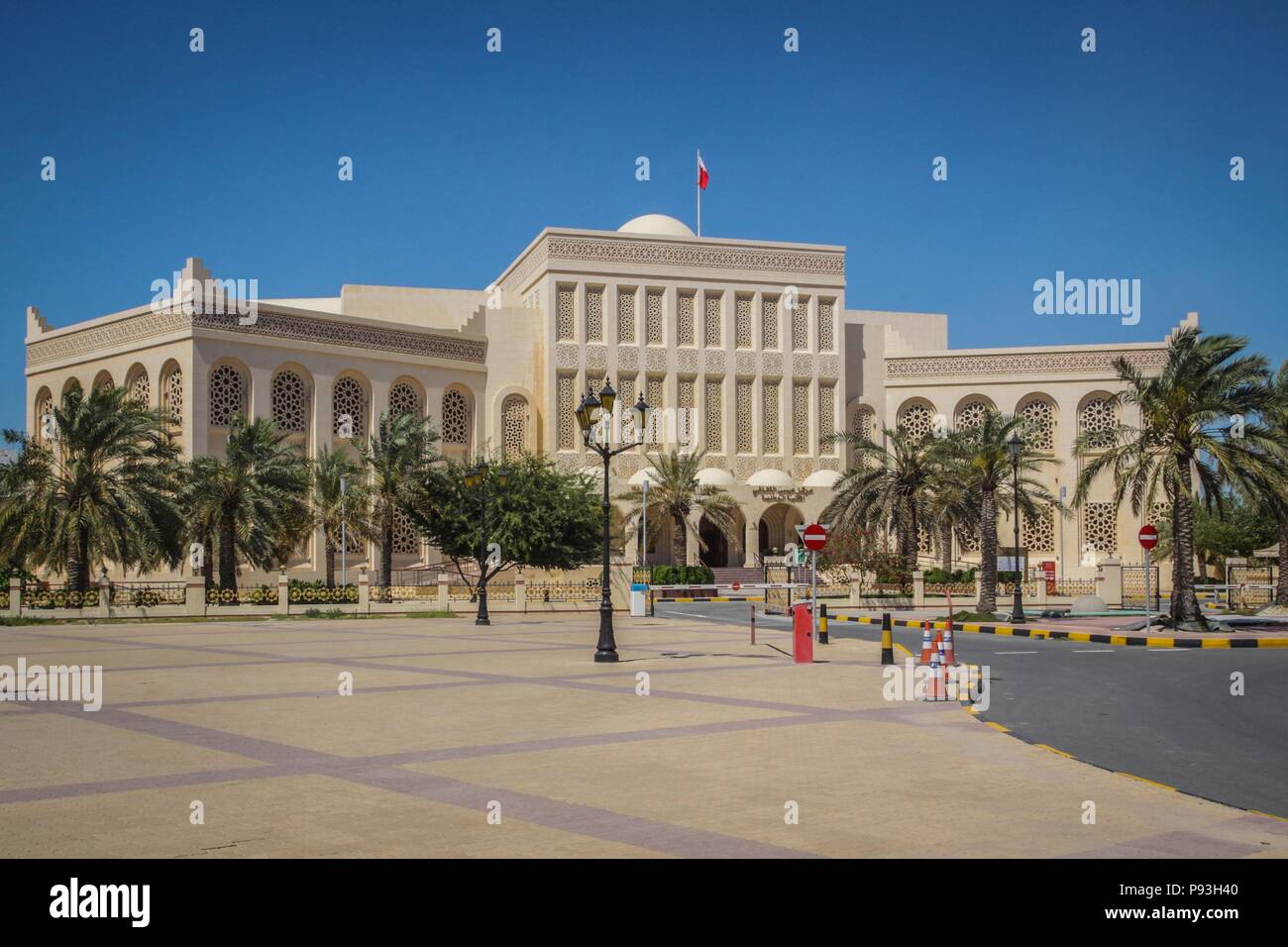 Isa cultural center of bahrain hi-res stock photography and images - Alamy