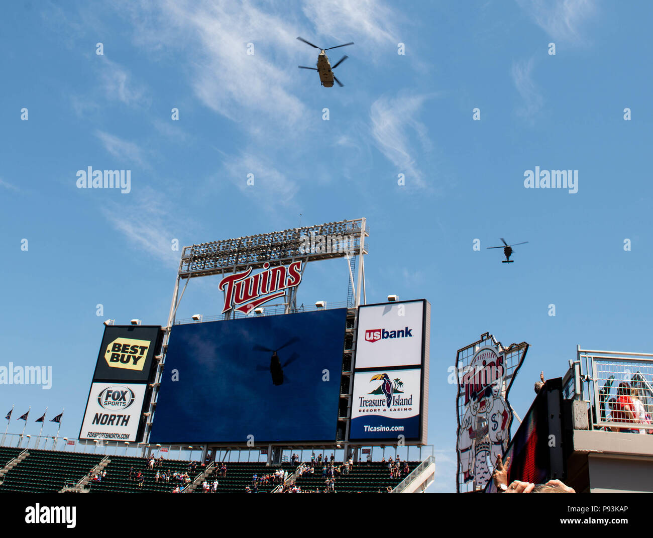 A Minnesota National Guard UH-60 Black Hawk helicopter and a CH-47 ...