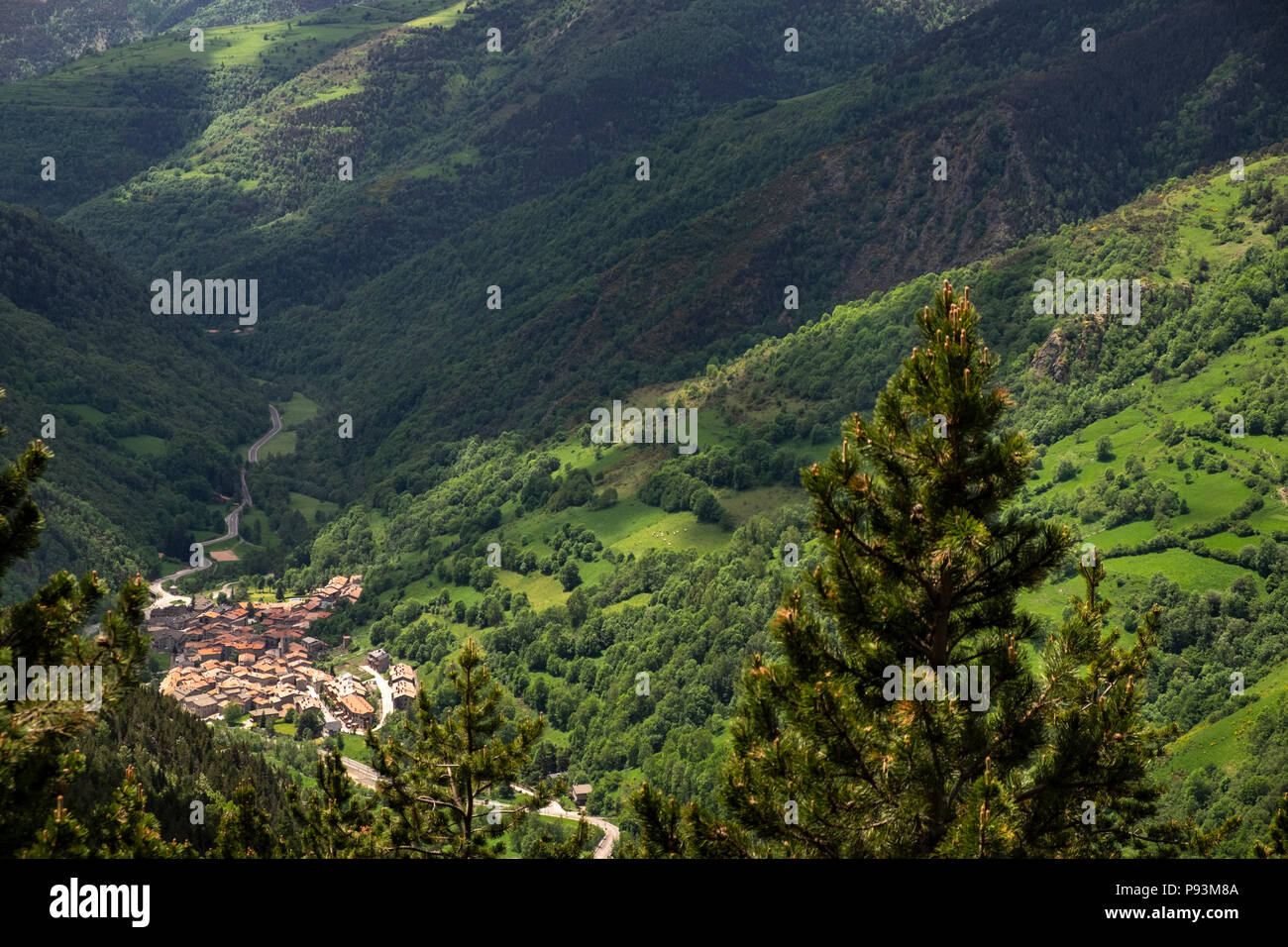 Gr11 trail catalan hi-res stock photography and images - Alamy