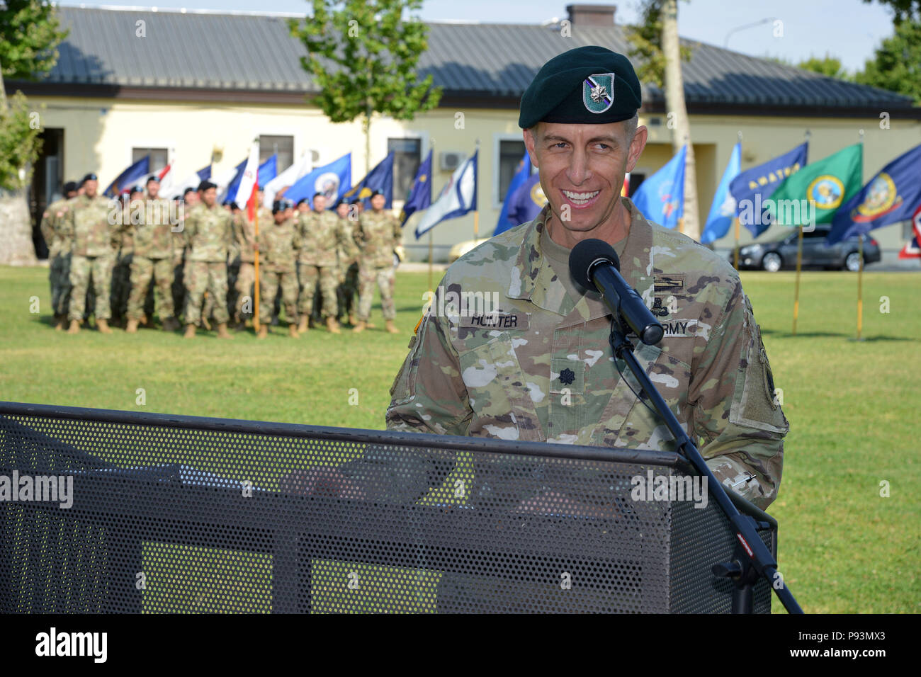 U.S. Army Lt. Col. Marcus S. Hunter, incoming Battalion Commander ...