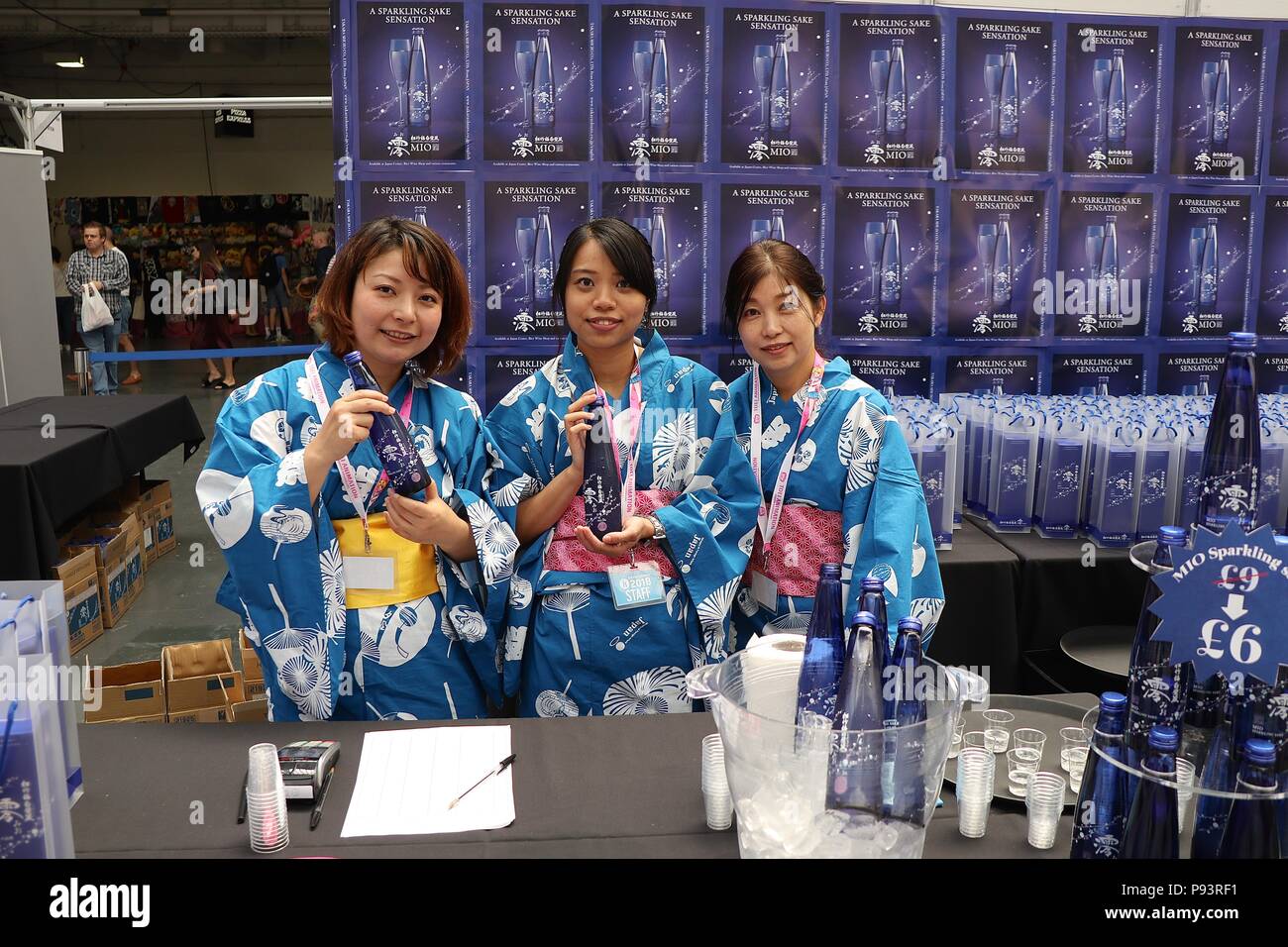 Japanese tv game show hi-res stock photography and images - Alamy