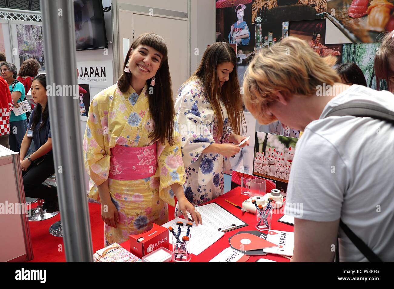 Hyper Japan 13 July 2018 OLYMPIA LONDON Stock Photo - Alamy