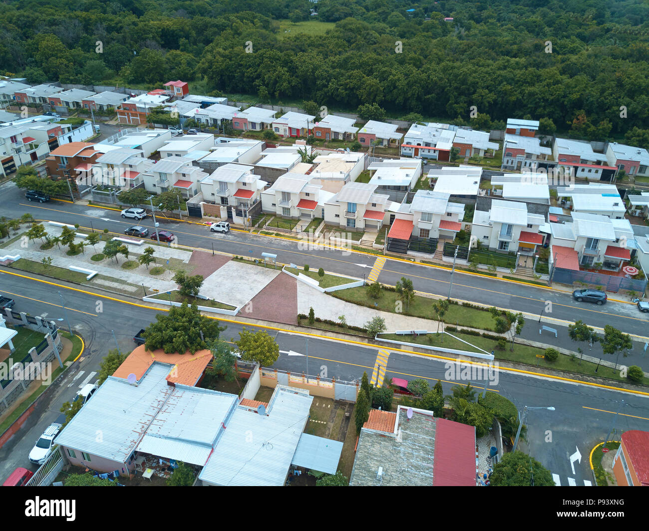 Residential garden high view hi-res stock photography and images - Alamy