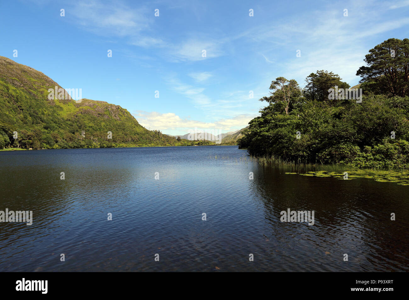 Kylemore Abbey Lake High Resolution Stock Photography and Images - Alamy