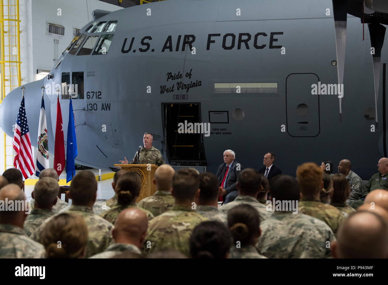 Maj gen james hoyer hi-res stock photography and images - Alamy