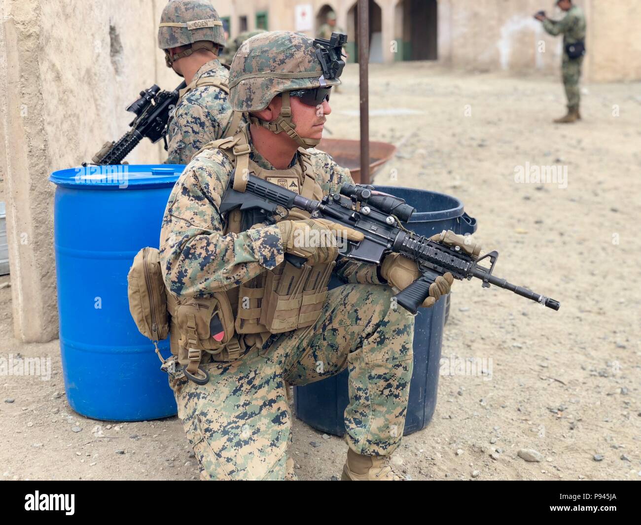 Amphibious marine infantry brigade hi-res stock photography and images ...