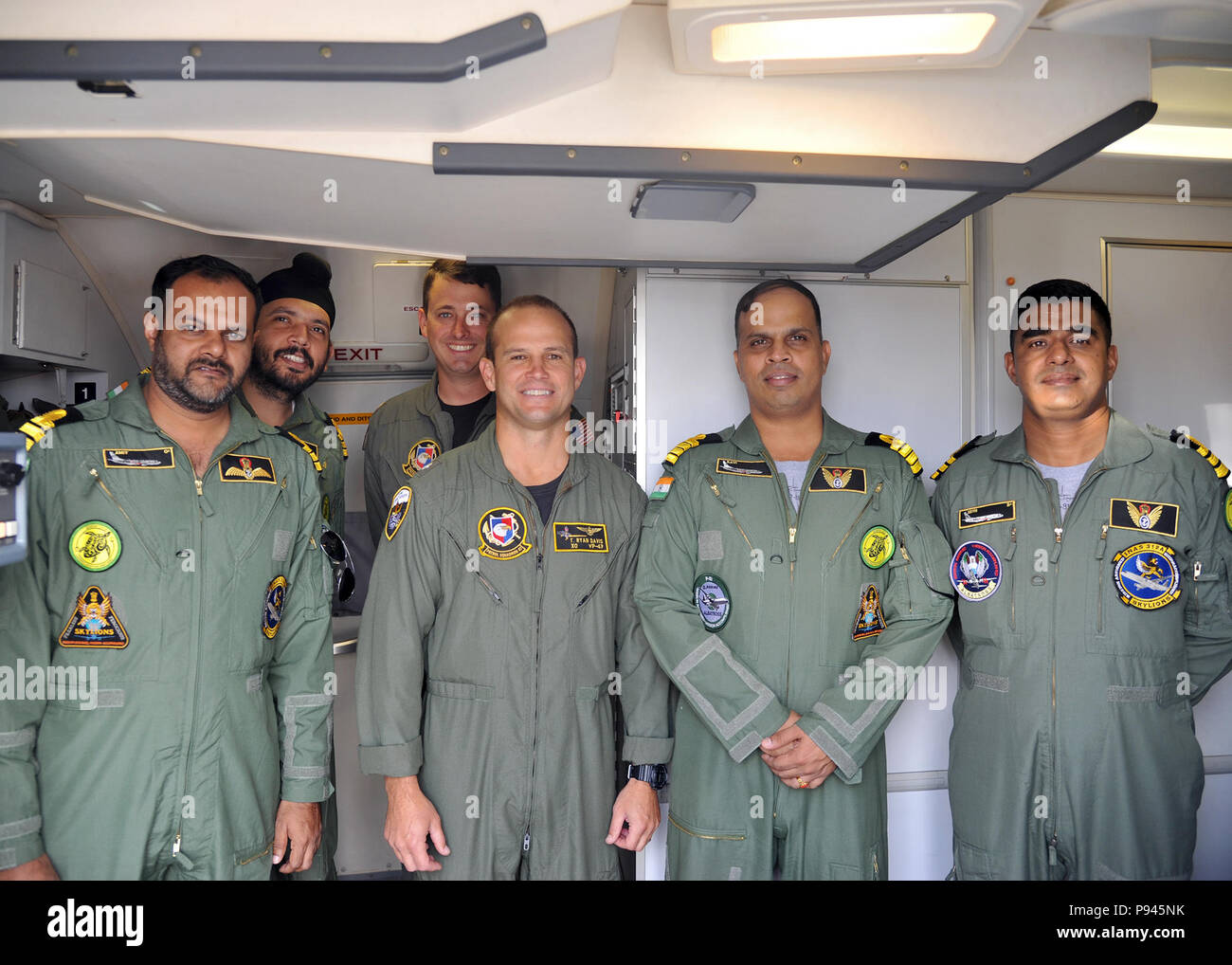 180708-N-KG618-1040 JOINT BASE PEARL HARBOR-HICKAM, Hawaii (July 8 ...