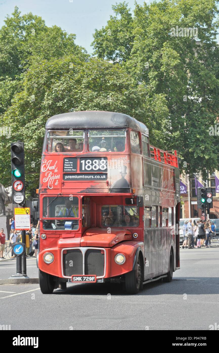 London double decker bus Stock Photo - Alamy