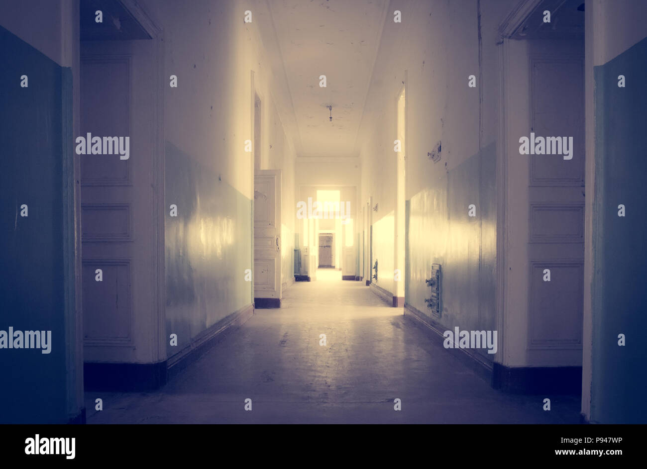 Long dark corridor house hi-res stock photography and images - Alamy