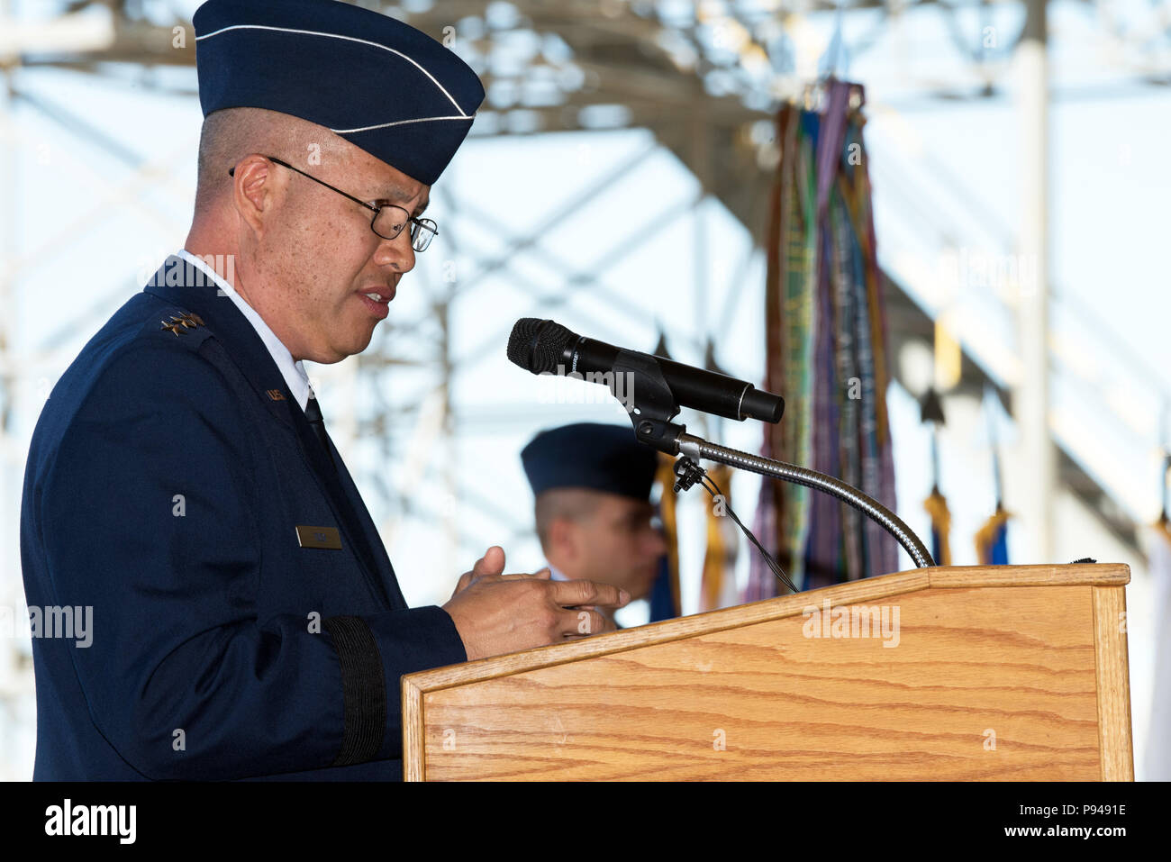 Lt gen tuck hi-res stock photography and images - Alamy
