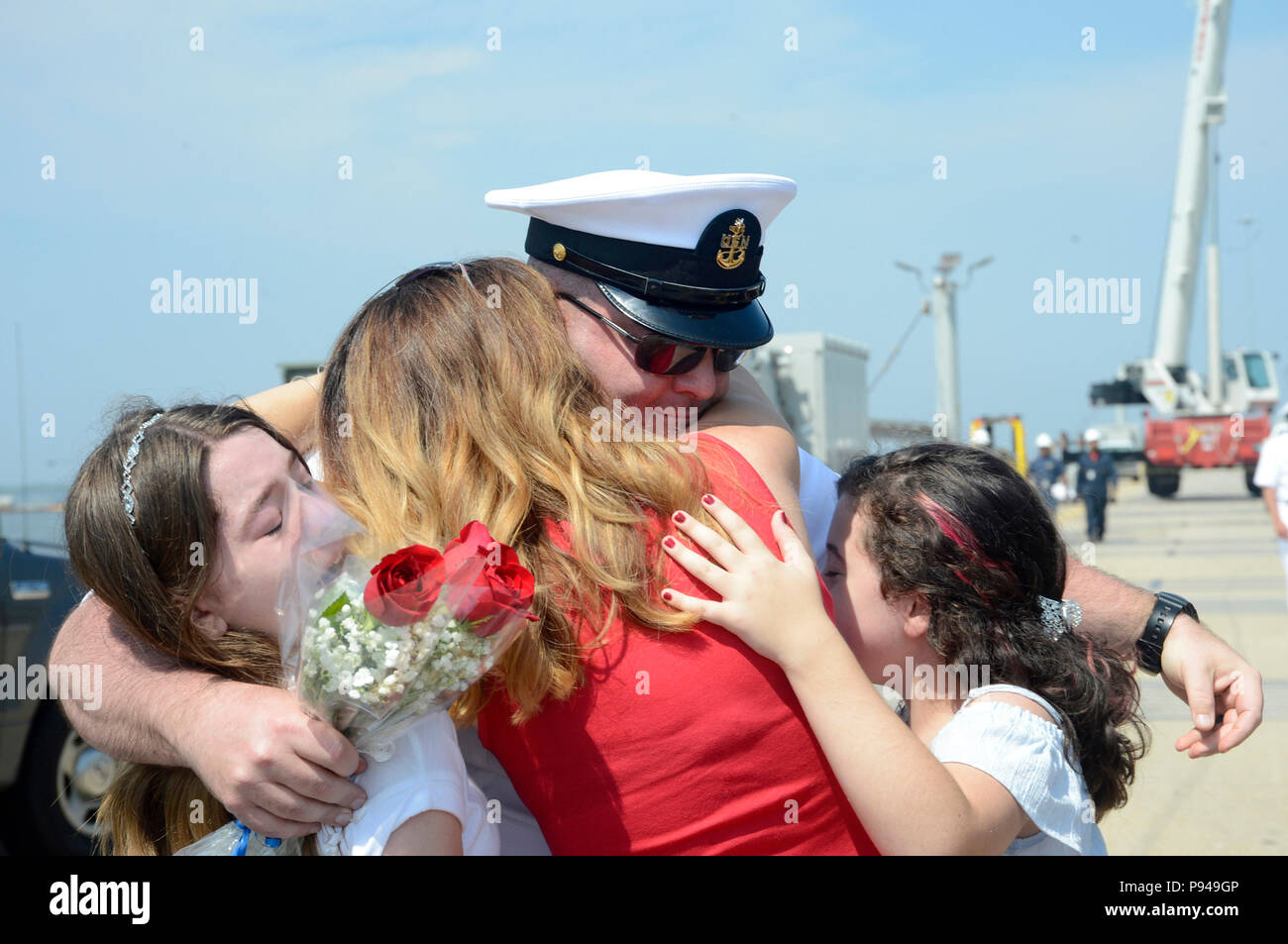 180711-N-JE719-0360 NORFOLK (July 11, 2018) Senior Chief Electronics ...