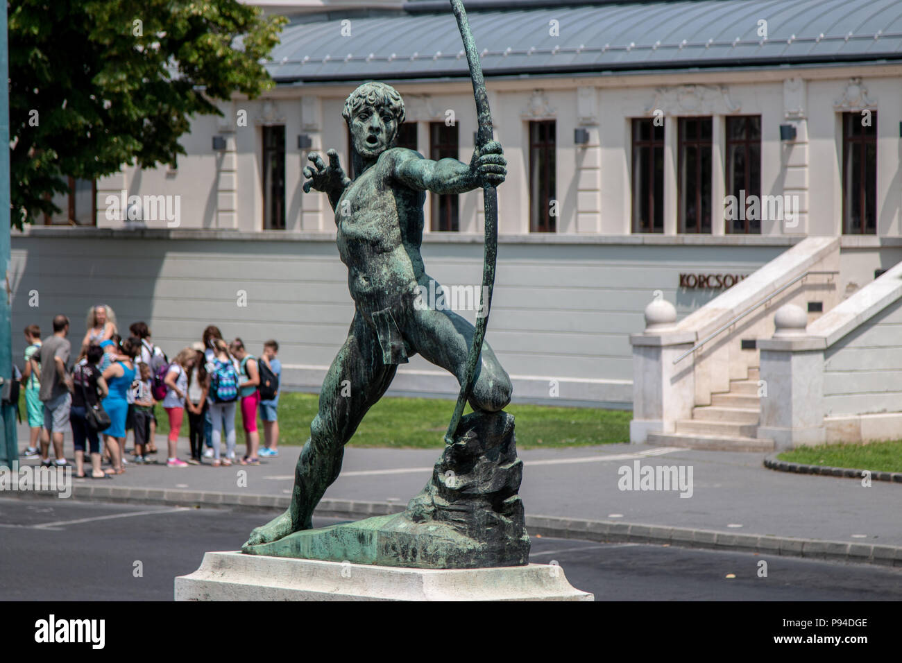 Archer tour hi-res stock photography and images - Alamy