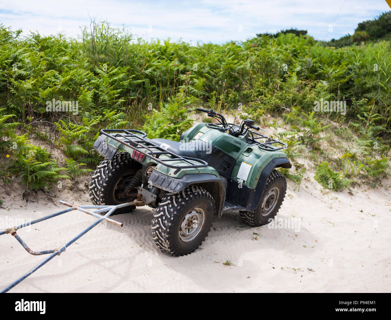Quad bike farm england hi-res stock photography and images - Alamy