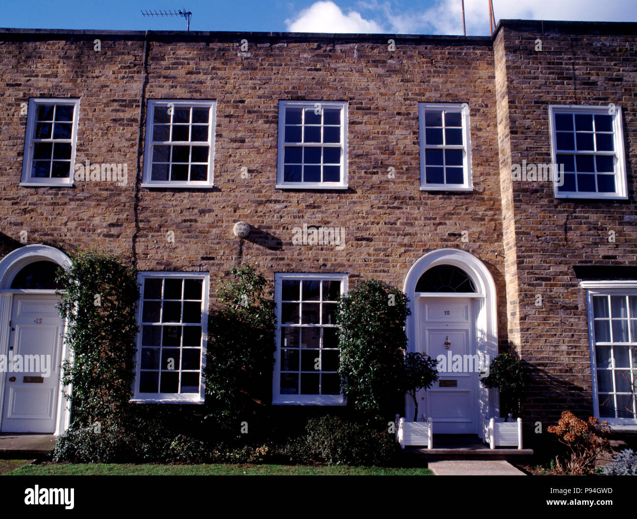 New-build Victorian-style terraced houses Stock Photo - Alamy