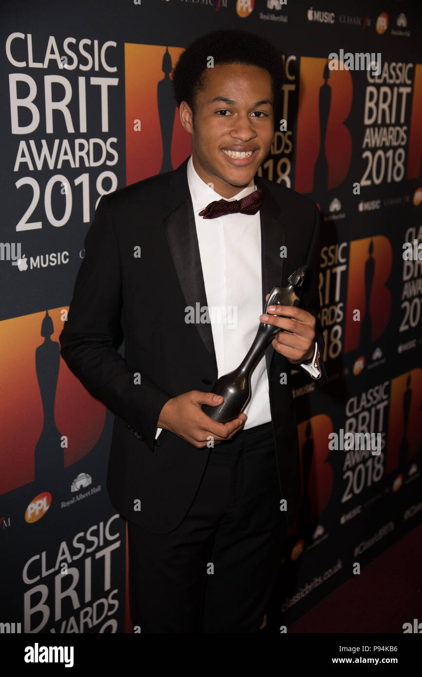 Sheku Kenneh receives the Critics Choice Award in Association with ...