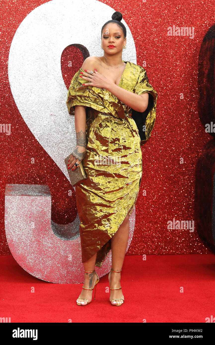 Rihanna angry hi-res stock photography and images - Alamy