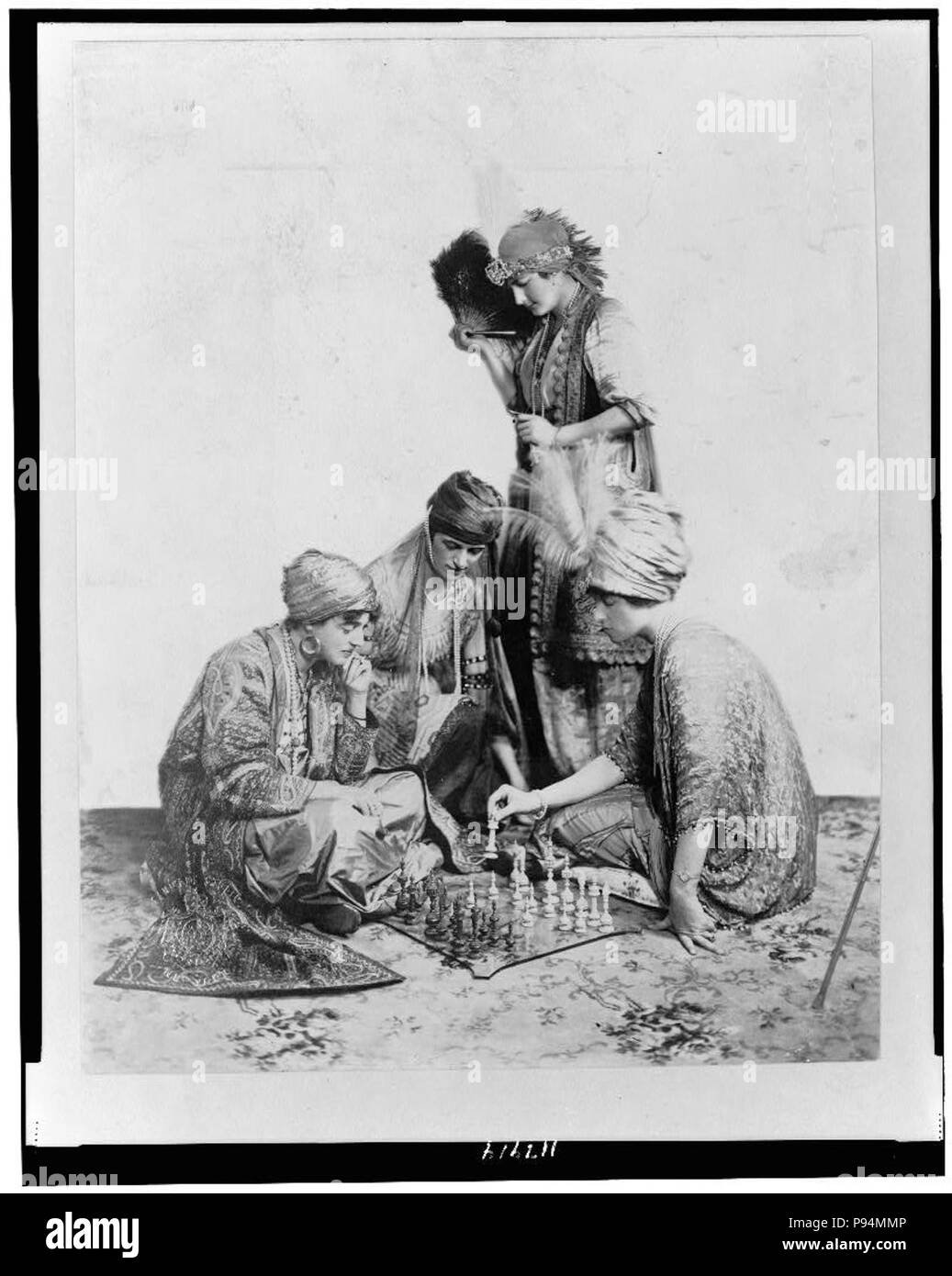 Studio new york Black and White Stock Photos & Images - Alamy