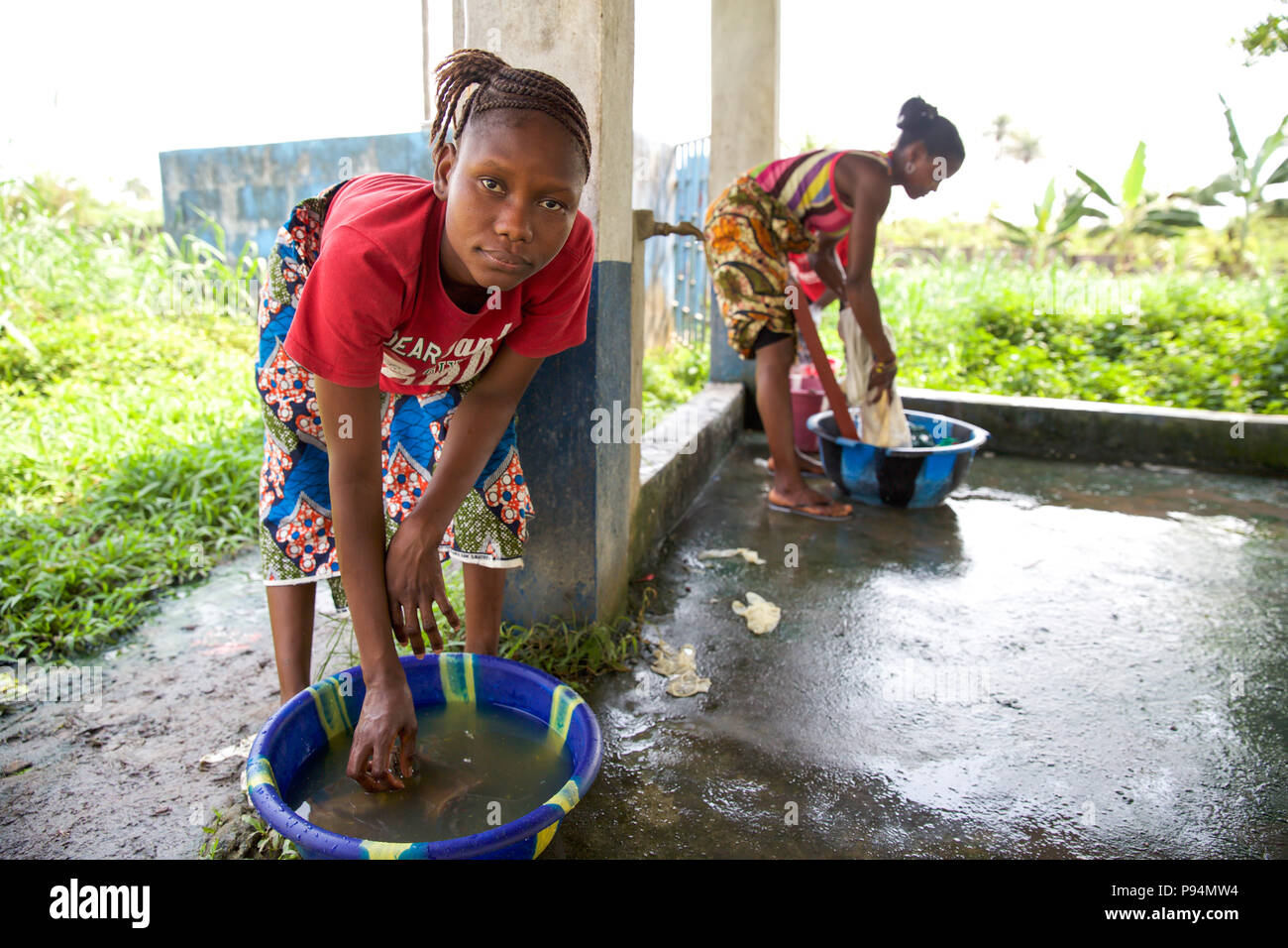 Sick people africa hi-res stock photography and images - Alamy