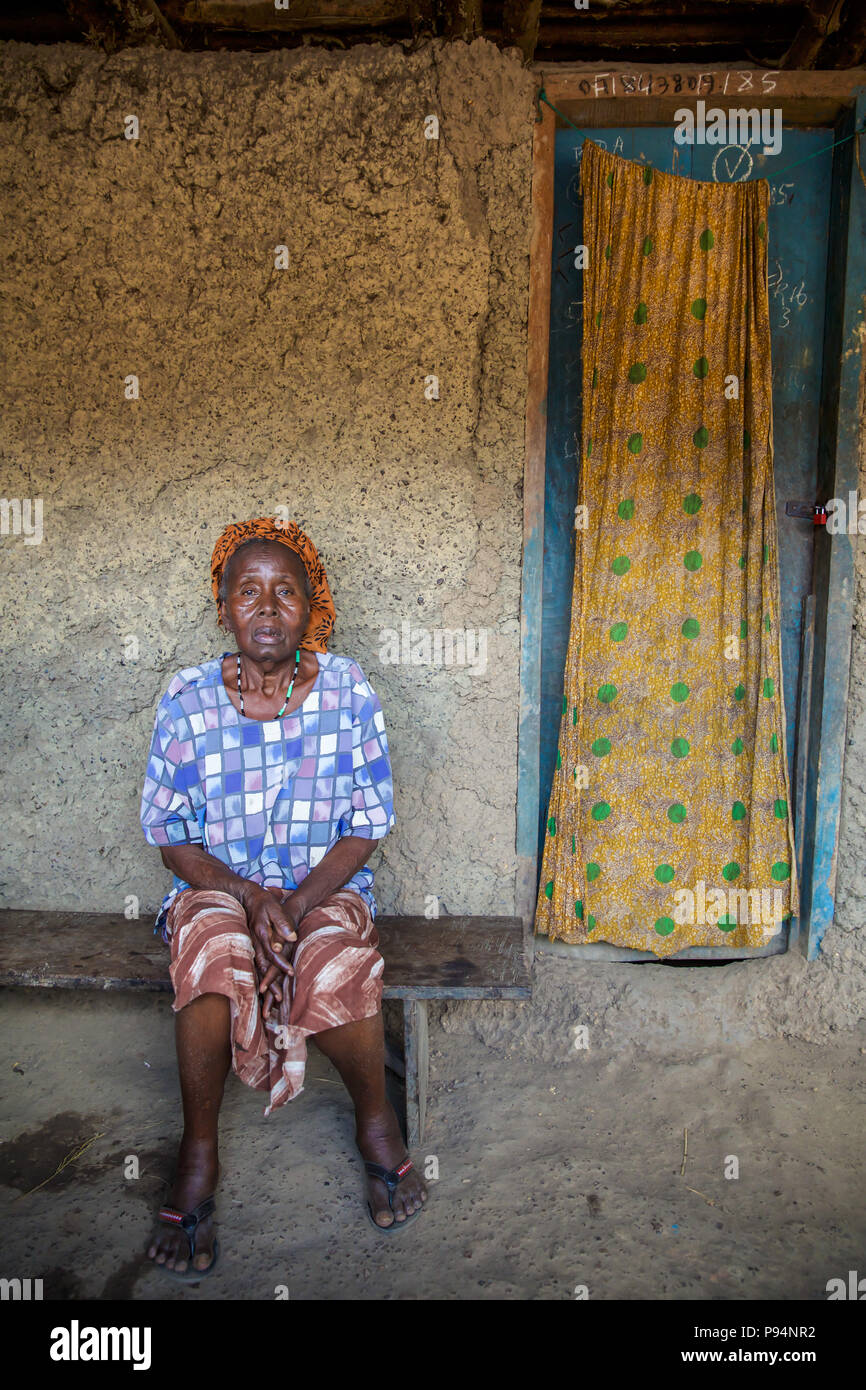 People and Faces of Serabu a small Village in Sierra Leone Stock Photo ...