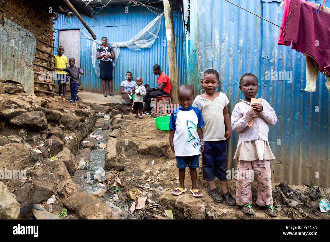 People in Mathare a slum in Nairobi Stock Photo - Alamy