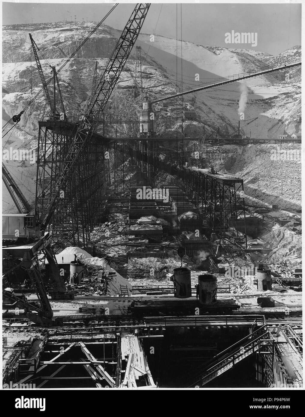 Block placing Black and White Stock Photos & Images - Alamy