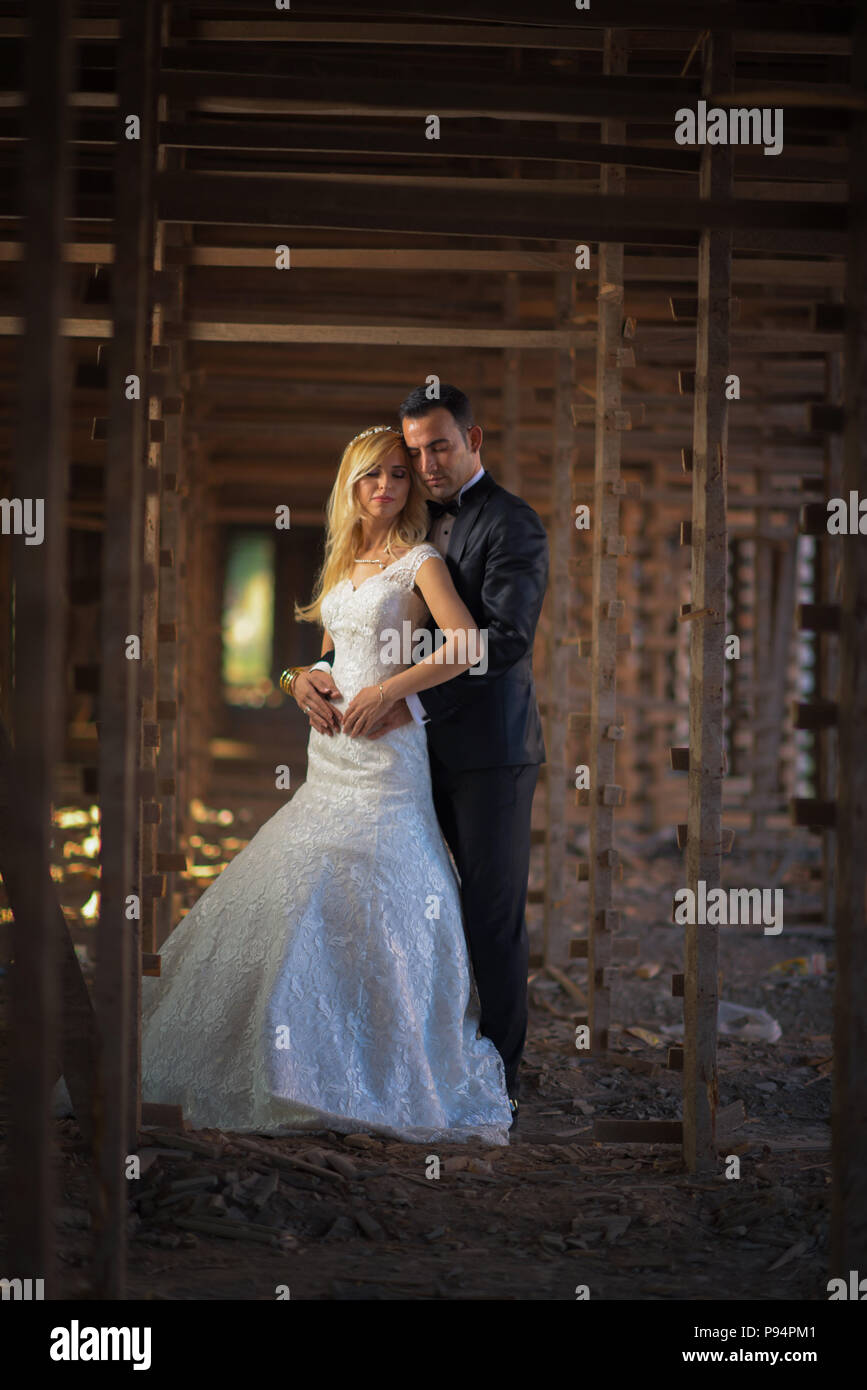 Muslim marriage couple hi-res stock photography and images - Alamy