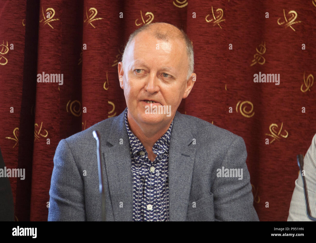 Studio operations manager hi-res stock photography and images - Alamy