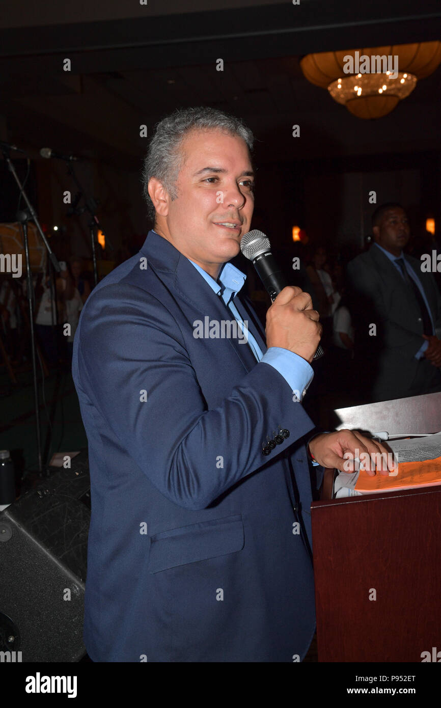 PHOTO CREDIT MUST READ - Jungle Island Photos -@JungleIslandPhotos ...