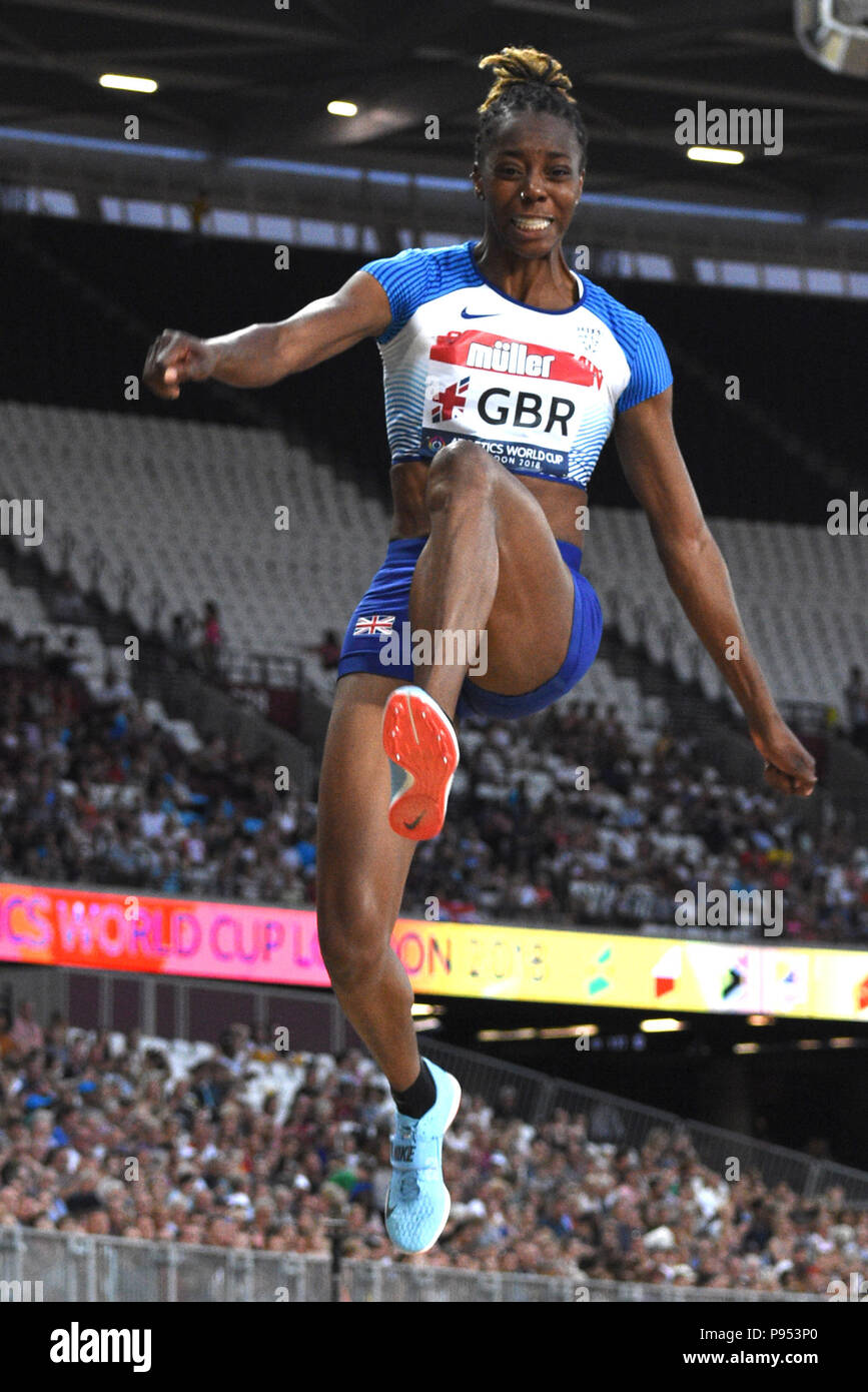 Long jump athletics uk hi-res stock photography and images - Alamy