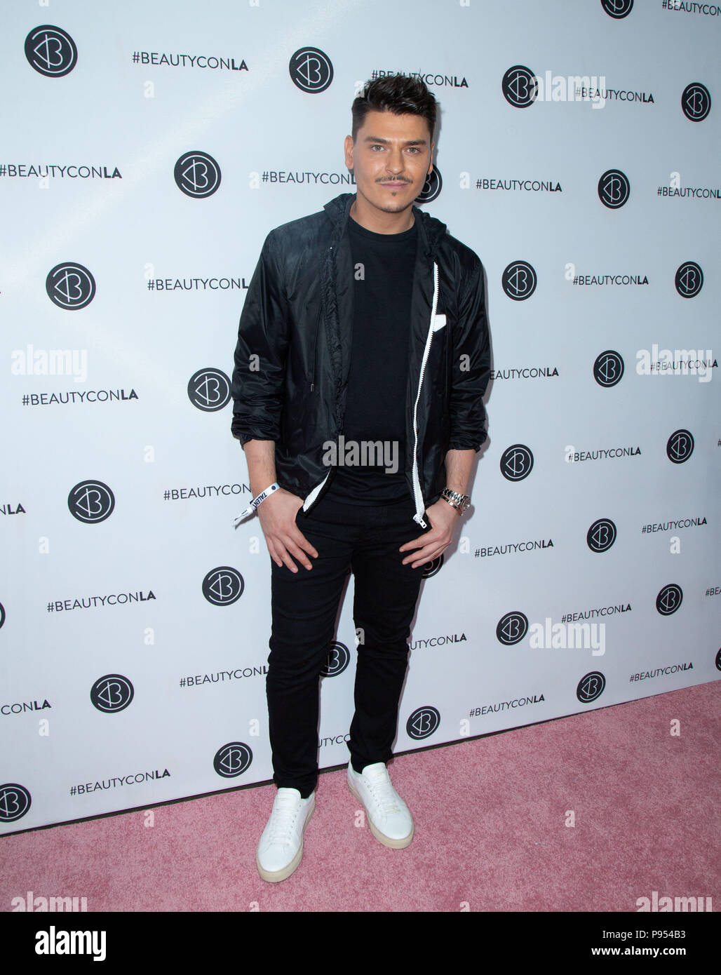 Mario dedivanovic makeup hi-res stock photography and images - Alamy