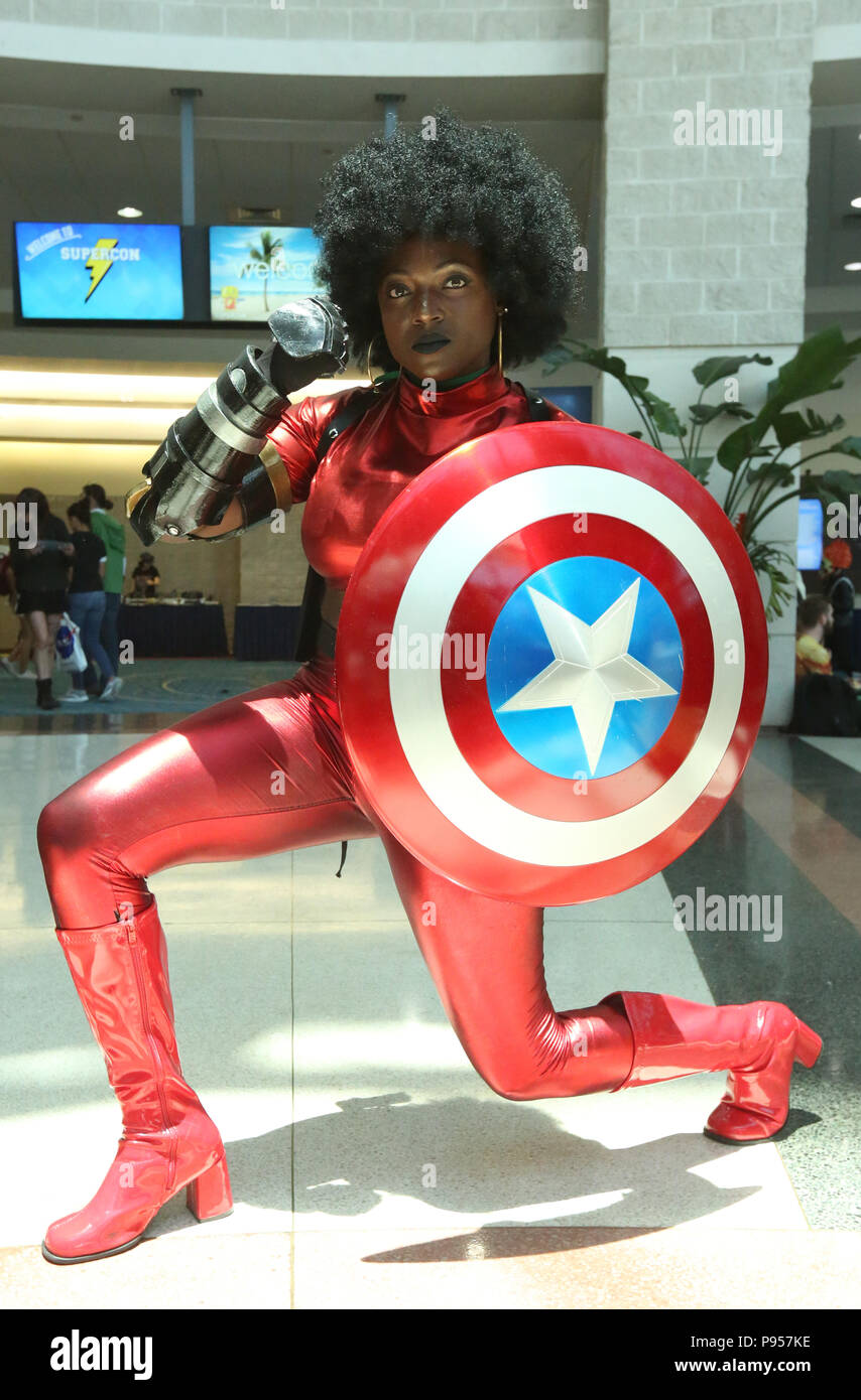 Ft LAUDERDALE, FL - JULY 14, 2018: Anime, comic book and electronic ...