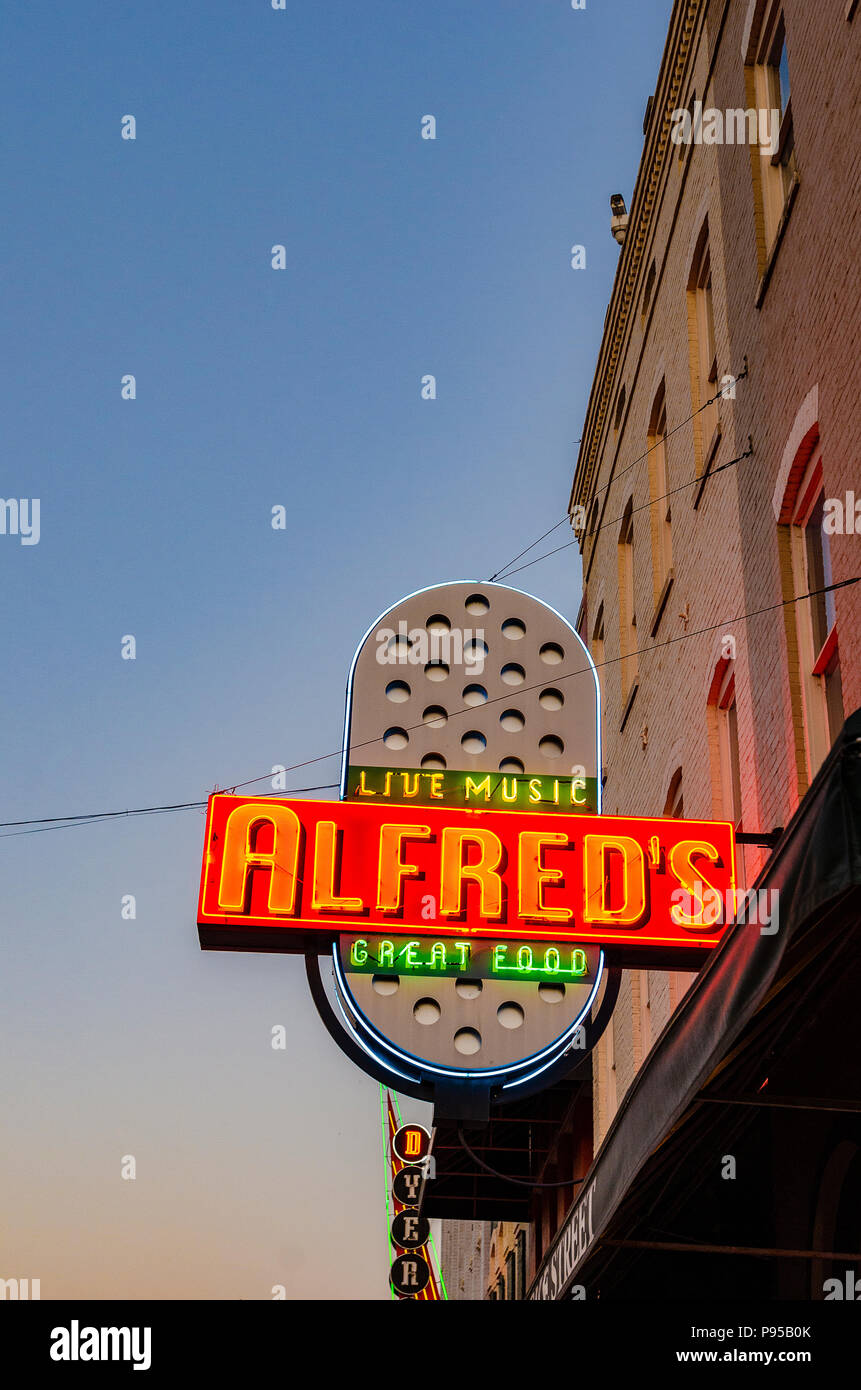 Alfreds great food hi-res stock photography and images - Alamy