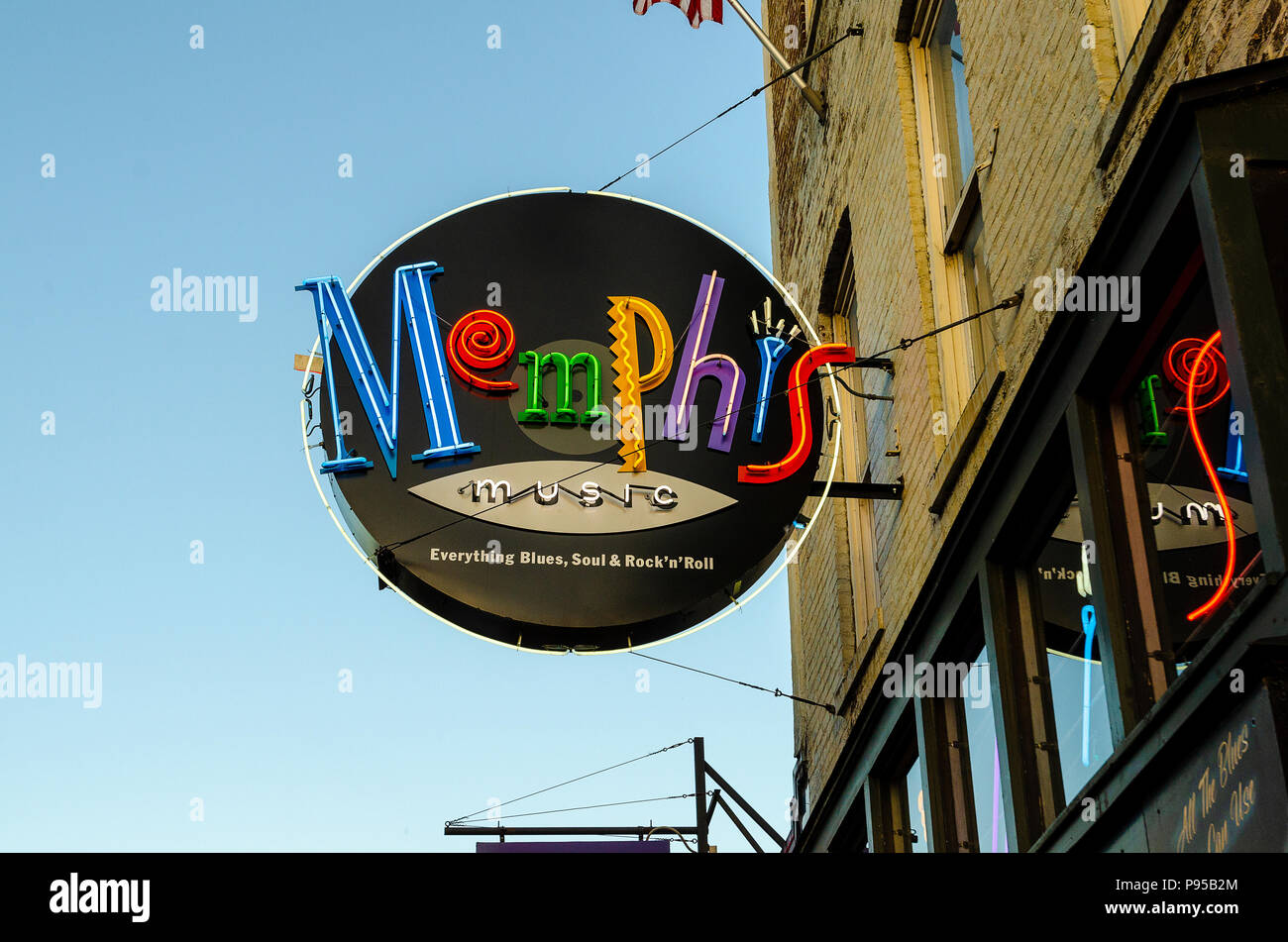 Memphis neon sign hi-res stock photography and images - Alamy