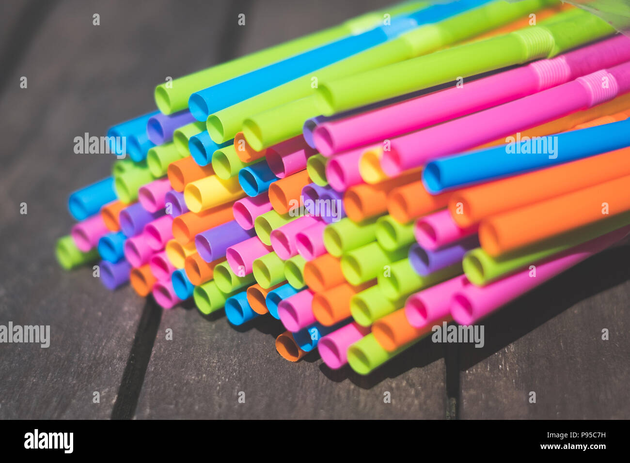 Plastic straw hi-res stock photography and images - Alamy