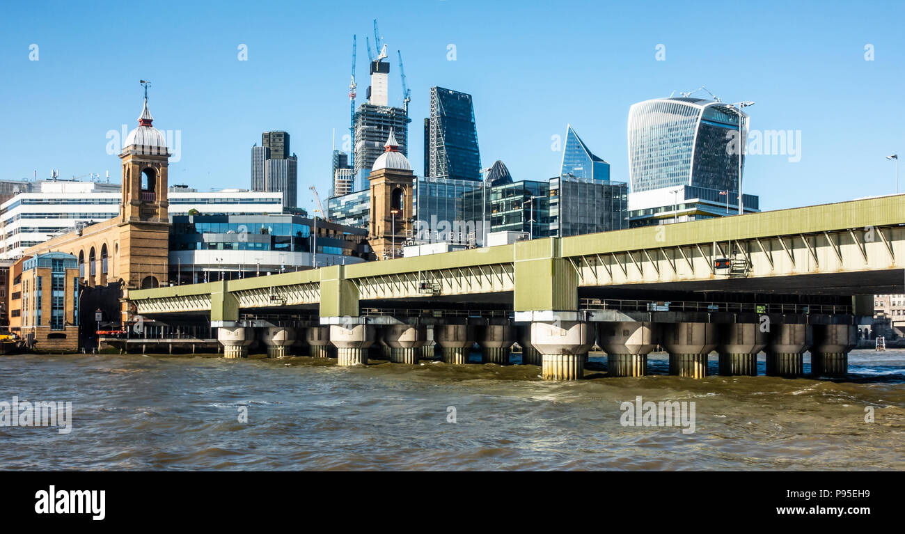 Cannon Street Railway Bridge over the Thames in London, Tower 42, The ...
